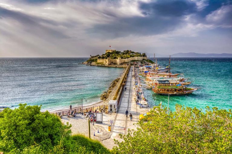 Kuşadası Travel Guide - Motley Turkey